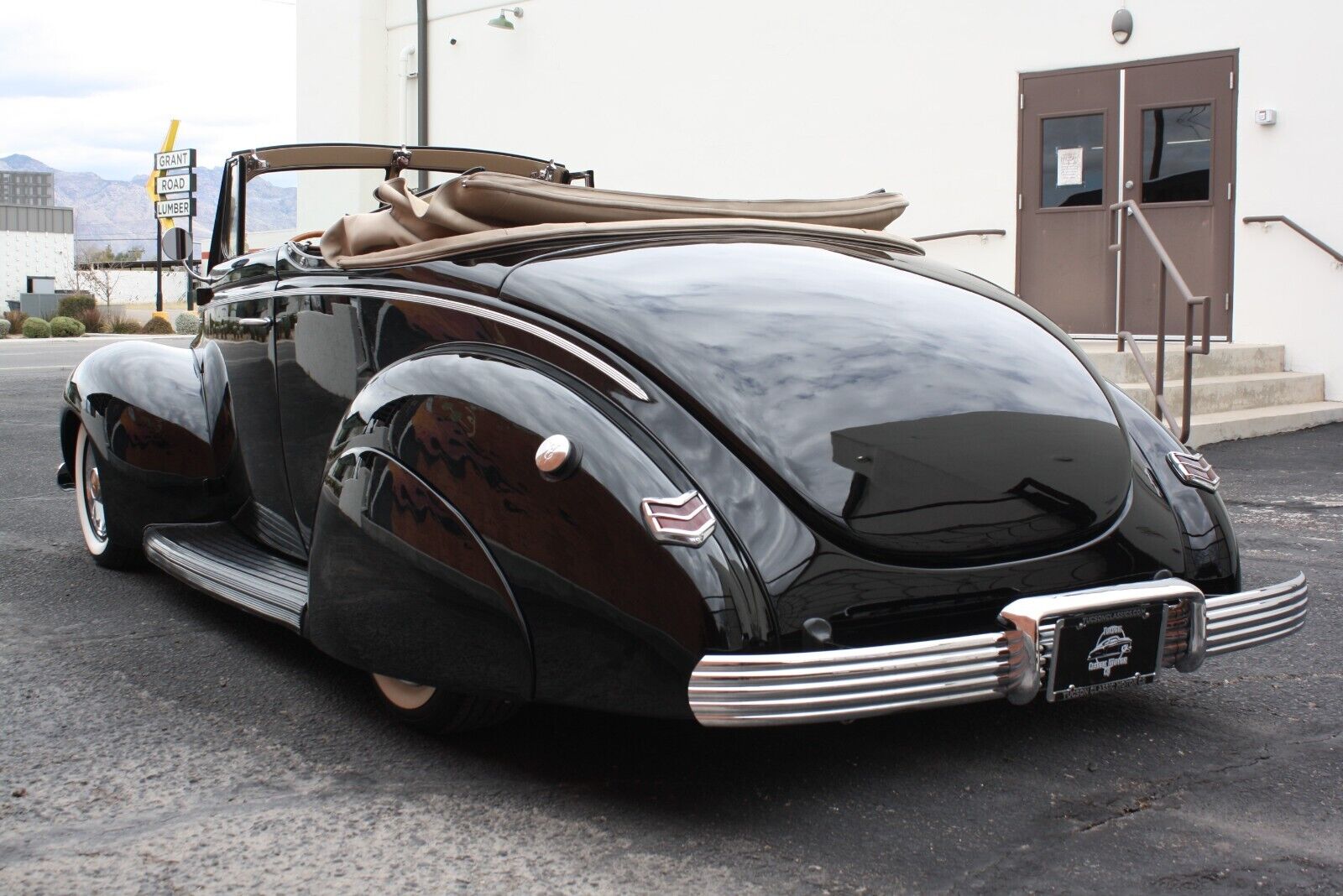 1940 Ford Deluxe convertible for sale